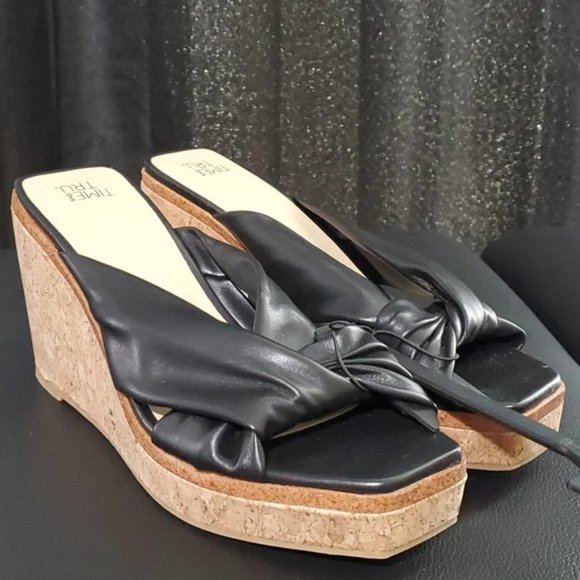 Time and Tru | Shoes | Time And Tru Cork Wedge Sandals Black Knot Strap ...